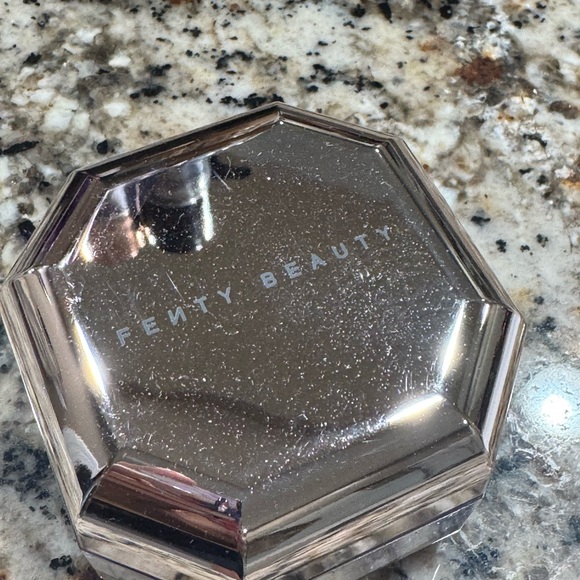 Fenty Beauty | Makeup | Fenty Beauty Lavender Setting Powder | Poshmark